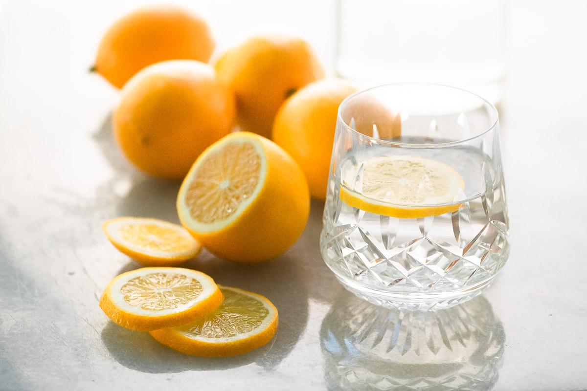 Cum folosim lamaia in frumusete: poti decolora parul in mod natural