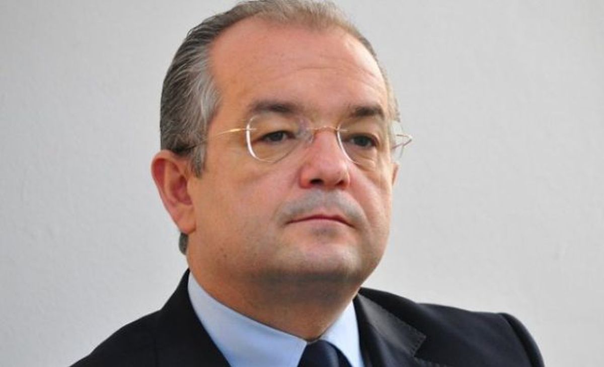 Emil Boc, despre ce s-a întâmplat la Aeroportul din Cluj: „E ...