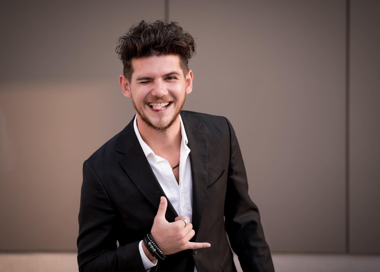 Cine este Cuza de la Noaptea Târziu? Iată care este numele său real ...