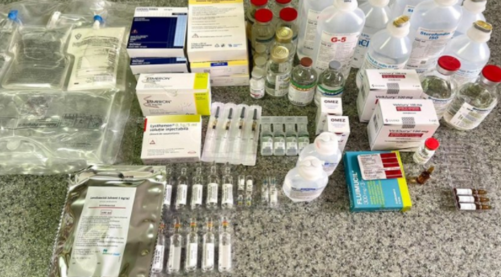 Iată cum arată tratamentul pentru 24 de ore administrat unui pacient ...