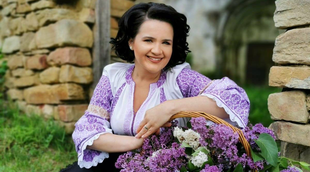 Adina Roșca: Biografie a unei vieți de succes