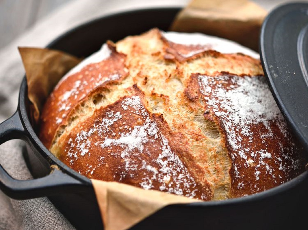 Câtă drojdie proaspătă se pune la 1 kg de făină: Secretele unei pâini ...