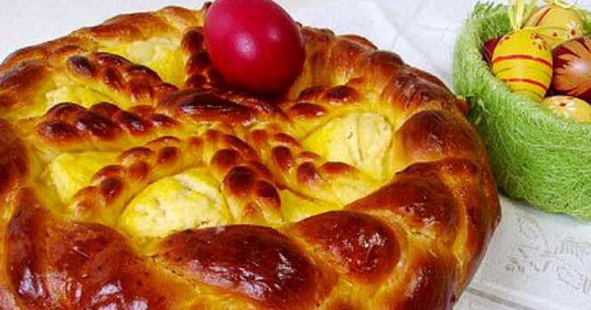Pască cu aluat fraged: Rețeta simplă și rapidă pentru mesele de Paști