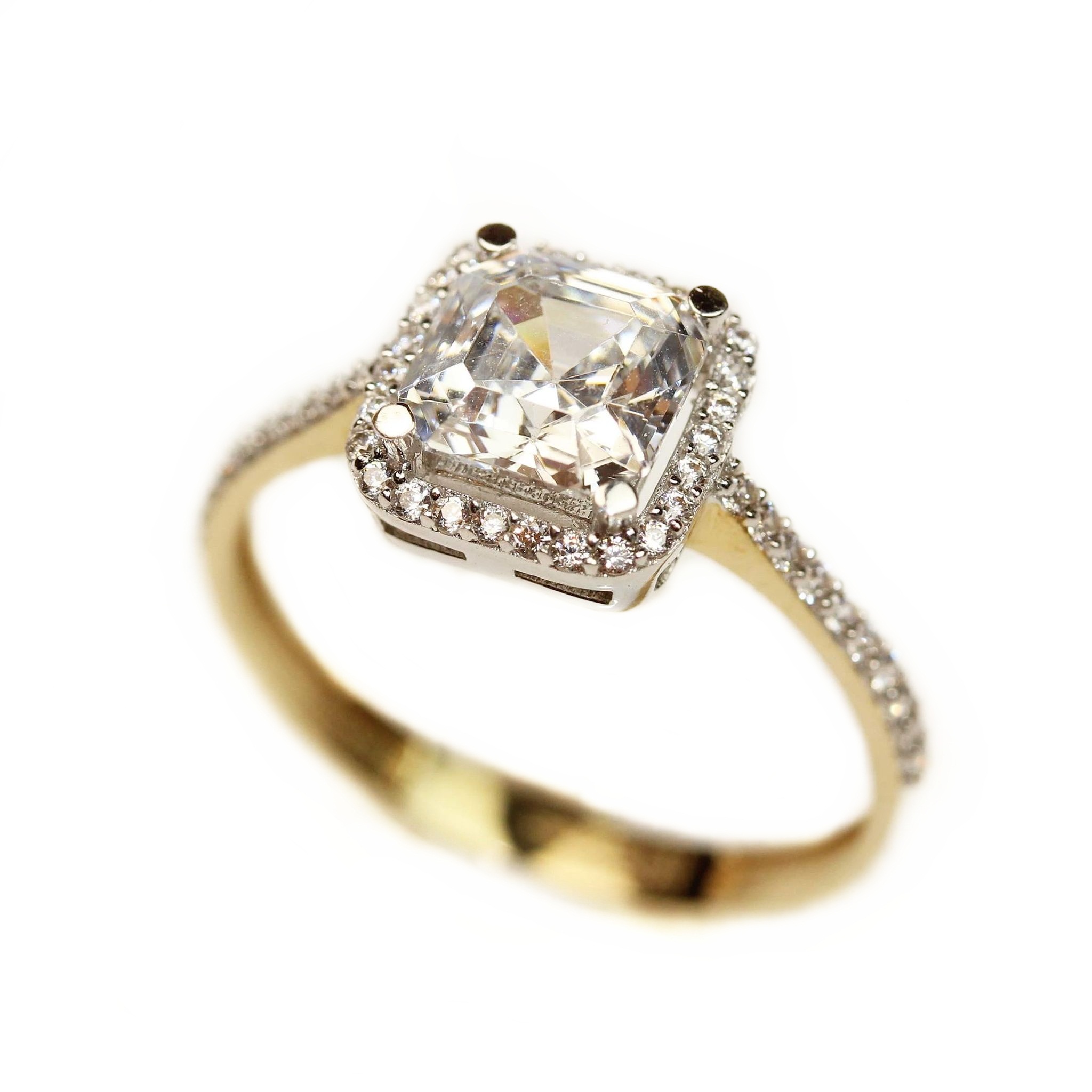 Cercei din aur modele turcești pentru anul 2022