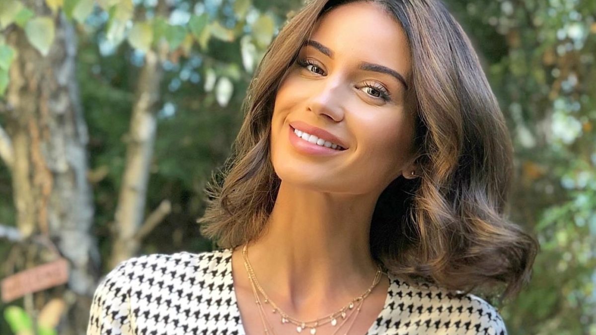 Geanina Ilieș nu ține cont de vârstă și arată spectaculos. Cine este ...