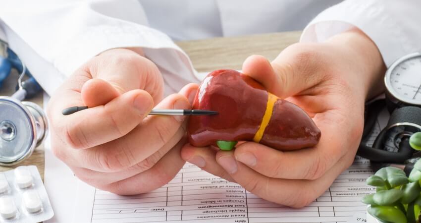 Ciroza hepatică alcoolică, boala care ucide mii de români. Care este ...