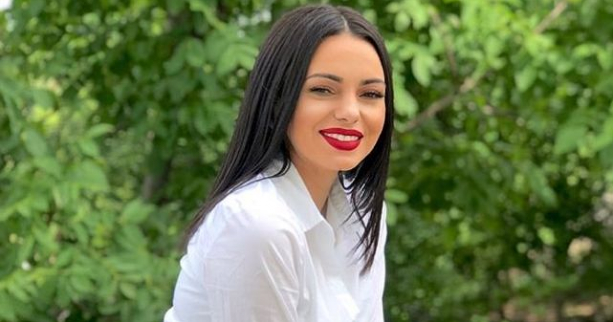 Cosmina Adam are o biografie surprinzătoare. ,,Înainte să fiu asistentă ...