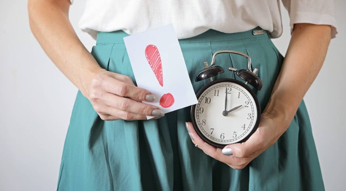 Durerea ovare și întârzierea menstruației. Ce afecțiuni grave indică ...