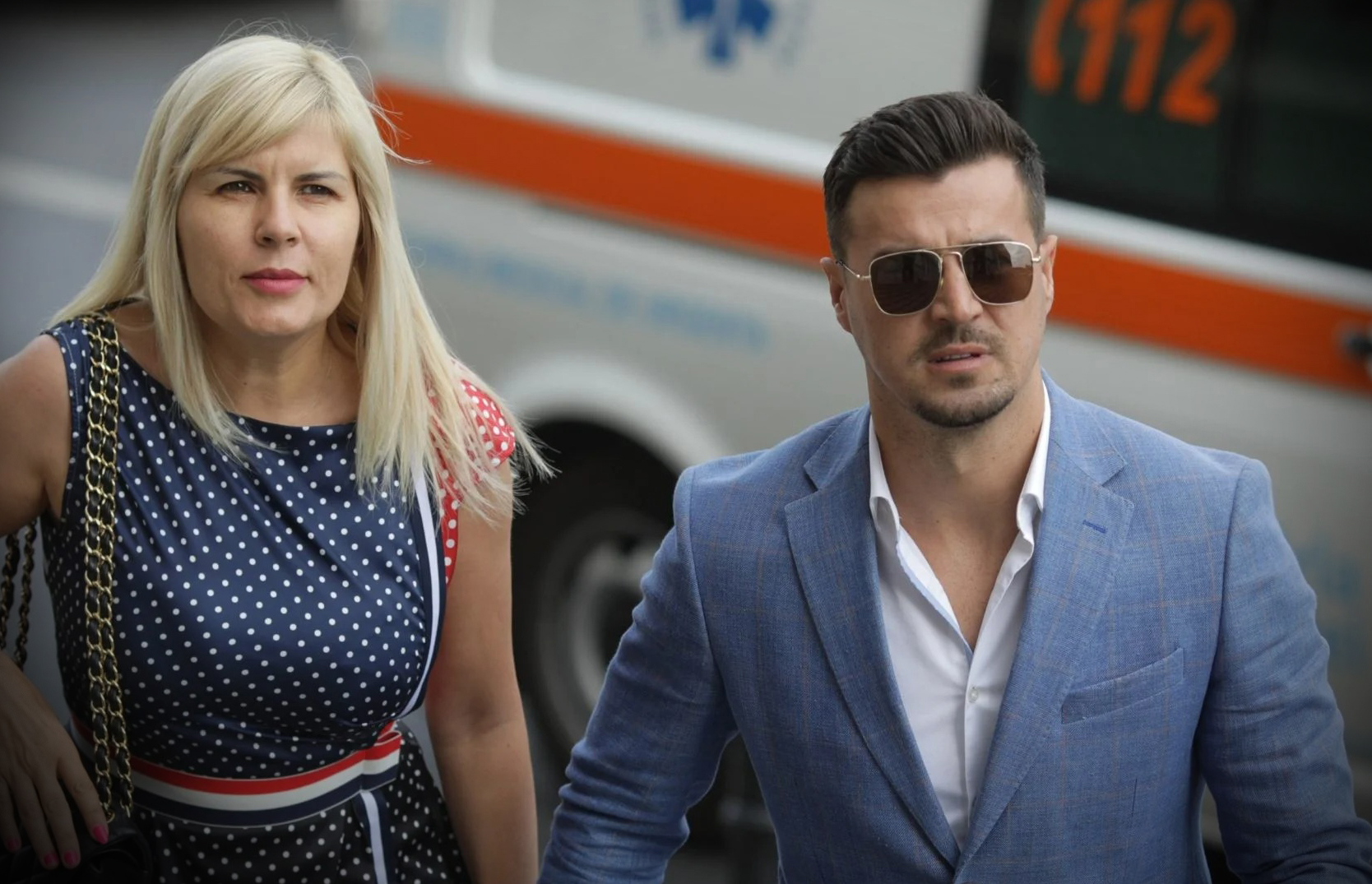 Cu cine a fost surprins Adrian Alexandrov în oraș, în timp ce Elena Udrea este după gratii! A ...