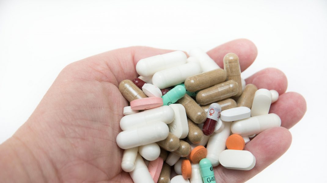 Listă medicamente antiinflamatoare. Ce pastile să iei atunci când ...