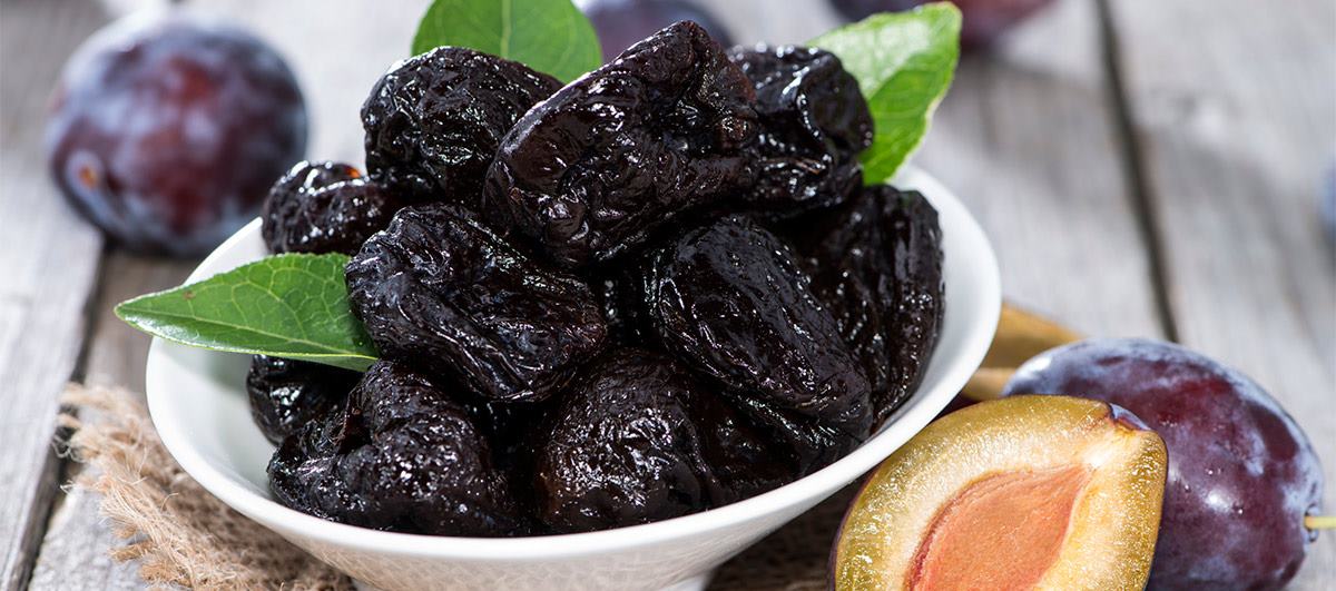 Mâncare de prune uscate. Rețete gustoase pentru o alimentație sănătoasă