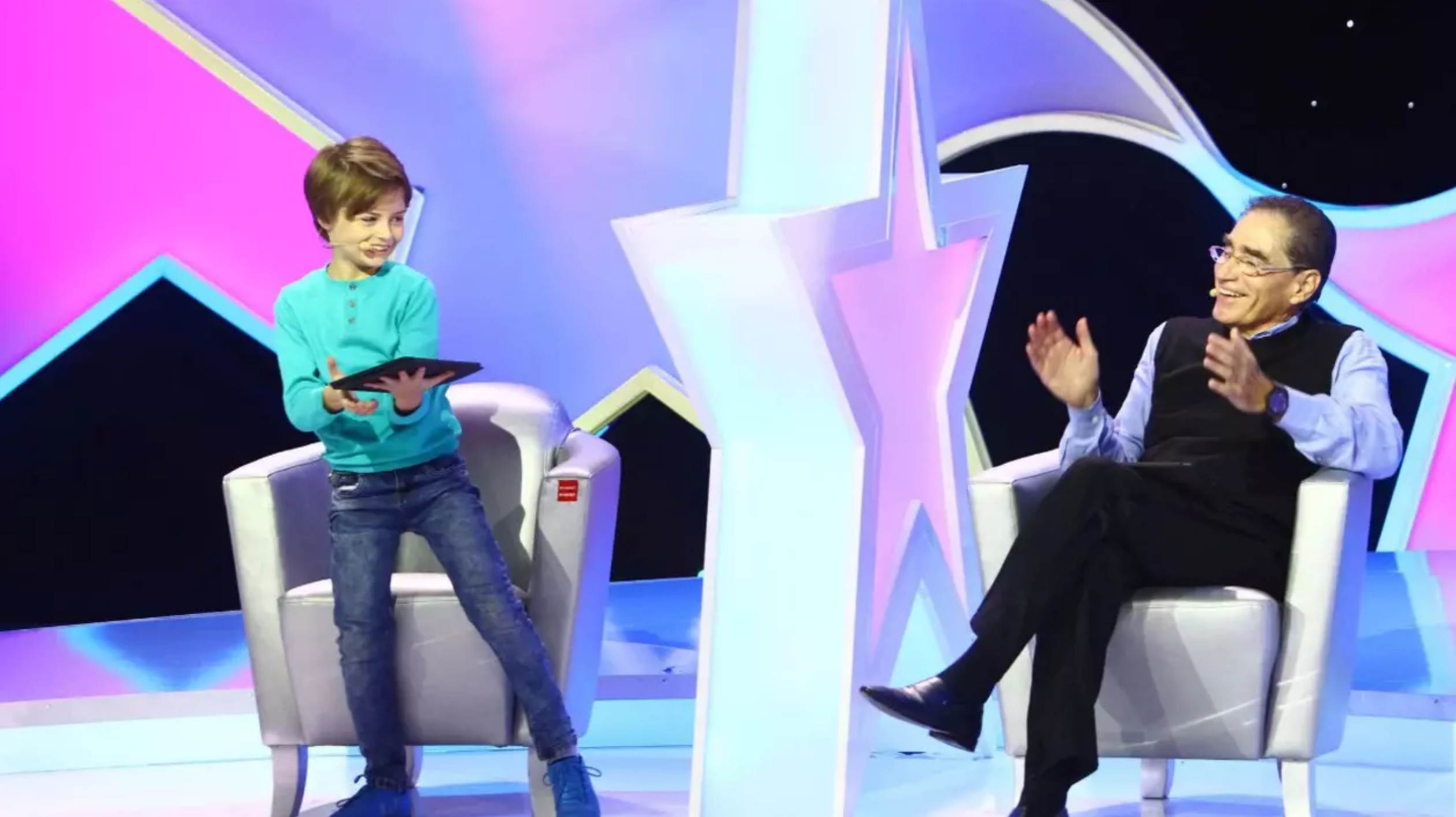 Ce mare a crescut Petrus, fiul lui Petre Roman. Cum arată băiatul de 12 ...