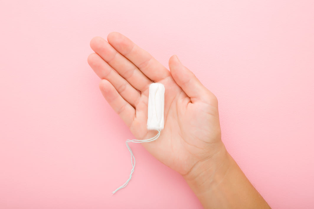 Tampoane OB în apă. Cum să-l folosești corect la piscină sau când faci ...