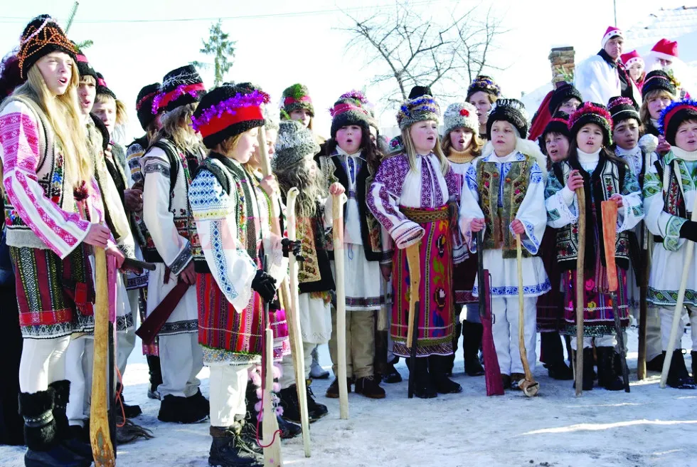Când se merge cu colindul? Tradiții și obiceiuri descrise în cărți