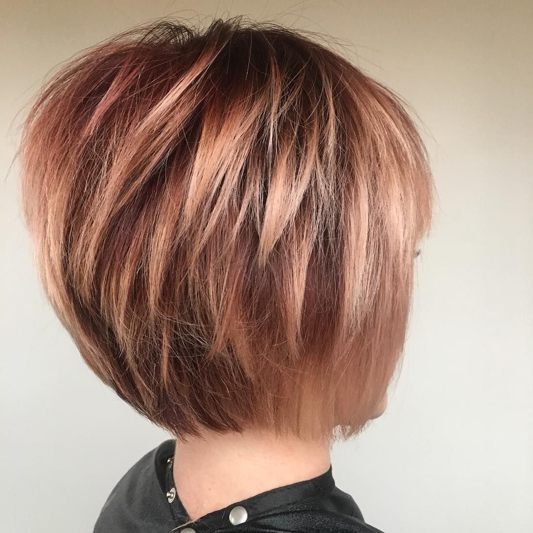 BZI.ro - Tunsori bob filat cu volum. Cea mai în trendy coafură pentru ...