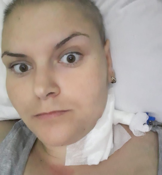 Mămica unui copilaș de 4 ani suferă de o boală nemiloasă!