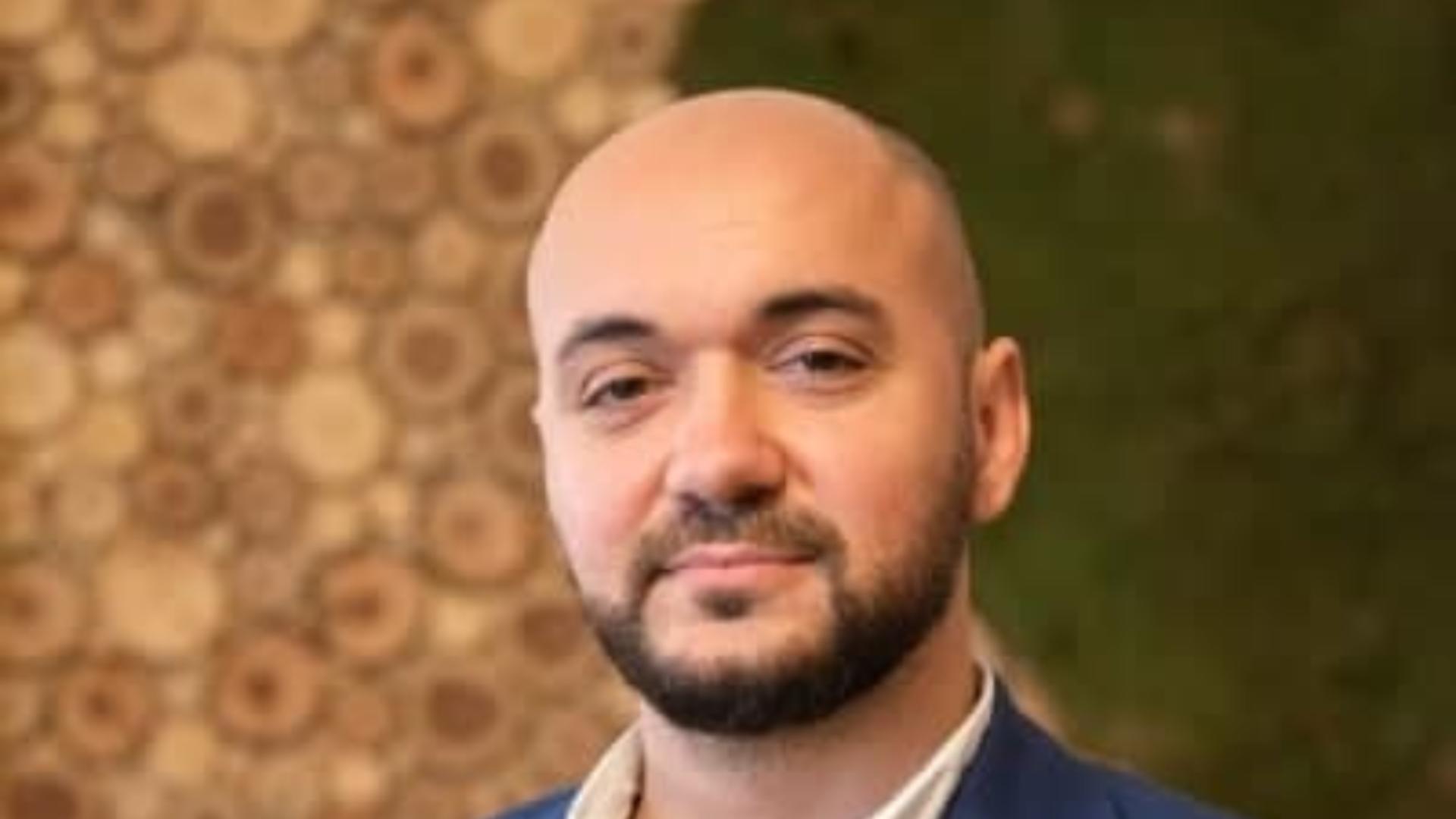 Andrei Rudolf Corlan a fost numit în funcţia de comisar general, cu ...