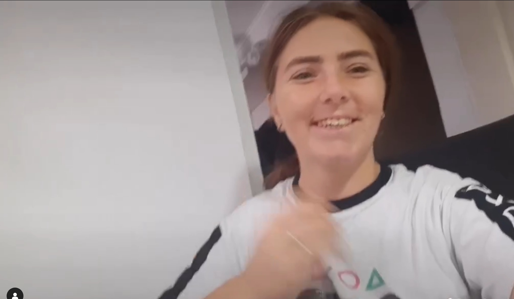 Vulpița a dat de înțeles că are un nou iubit. Recent, aceasta și-a ...