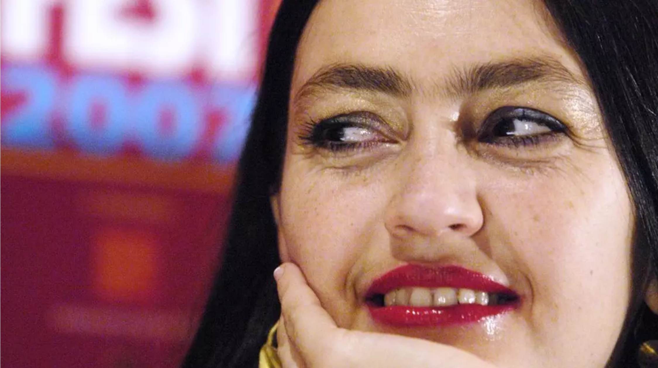 Cine este de fapt sora Ronei Hartner și cu ce se ocupă. Poză rară cu cei trei frați - Rinda ...