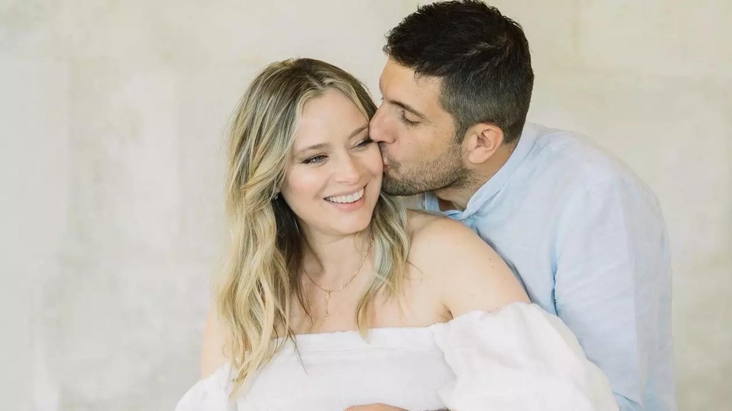 Laura Cosoi are un soț pe care îl numește „Perfectul”. Cu ce se ocupă ...