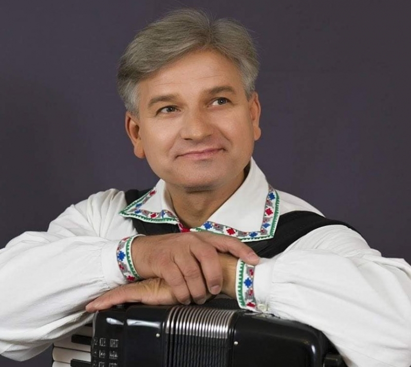 Muzica populară din România este în doliu! A murit un artist iubit de ...