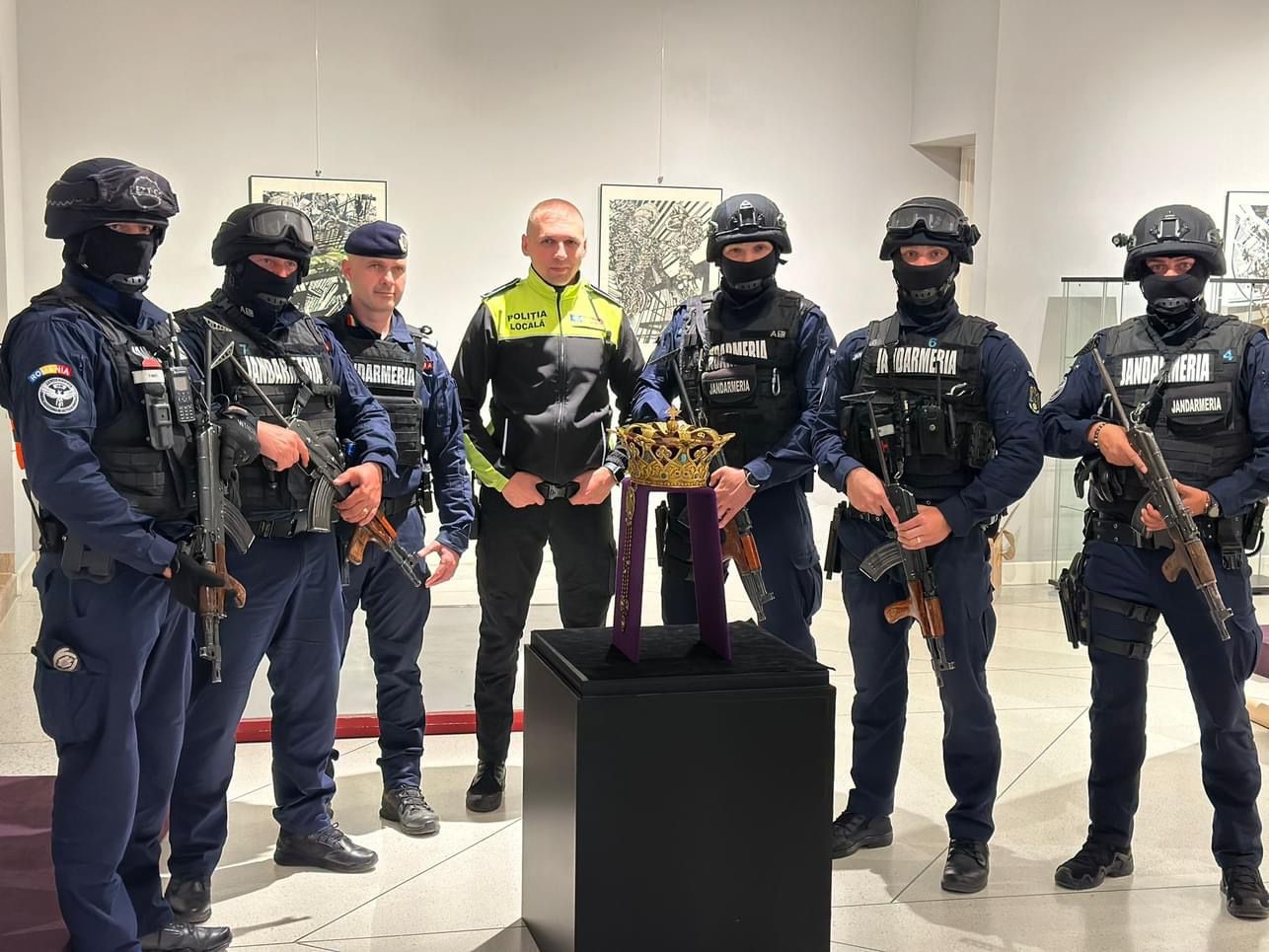 Coroana Reginei Maria a ajuns la Iași, la Muzeul „Regina Maria". Cât ...