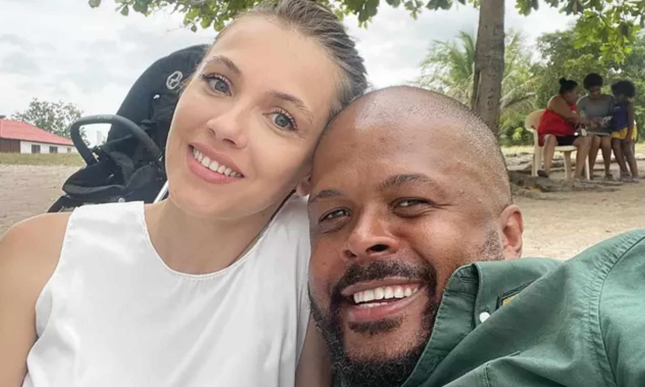 Cabral Ibacka, în vacanță cu soția și cei trei copii. Aceștia au o ...