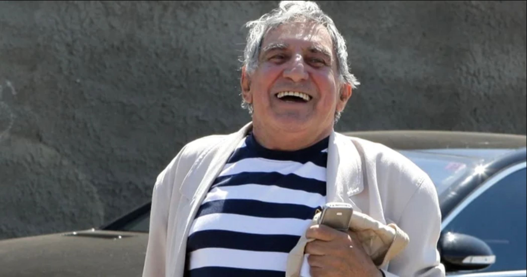 Jean Constantin a jucat în multe roluri de rrom dar era de etnie ...